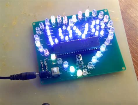 Colorful Flashing LED Love Letter Display Lamp Heart Shaped DIY Kit With Remote Control