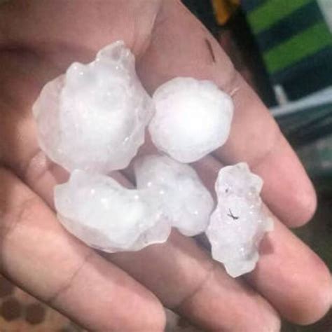 Chuva Deixa Sp Em Estado De Atenção Para Alagamentos Centro Tem Queda