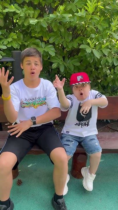 Чунга чанга с Vova Levchenko Youtube