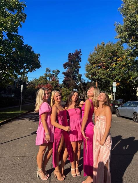 Oregon Pi Phi Recruitment In Sorority Photoshoot Spring Photoshoot Sorority Formal