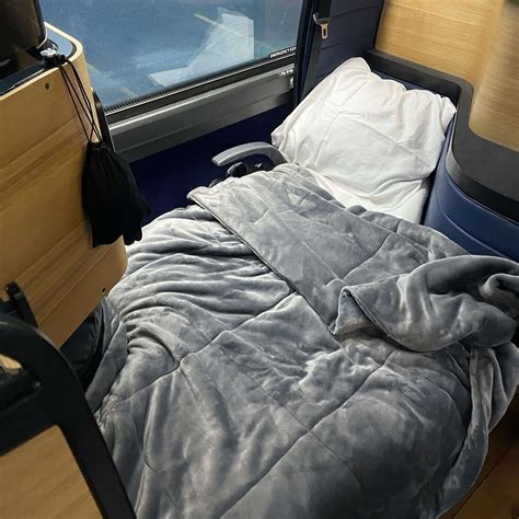 New Luxury U S Bus Routes Promise 1st Class Airplane Experience