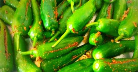 Narinco Foods Stuffed Green Chilli Pickle Feature Easy To Digest At