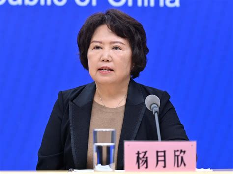糖尿病人不建议喝牛奶？中国营养学会理事长：奶对血糖没有什么影响，不必担心杨月欣奶粉老年人