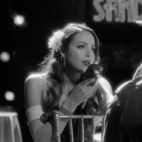 Miss Veronica Cabot Scrolller