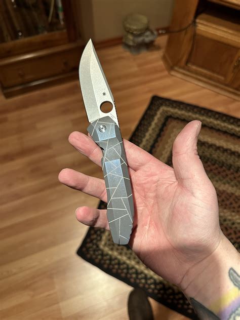 Anod A Nirvana Clone Doesnt Show Up The Best On Camera For Some Reason R Chineseknives