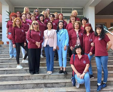 УНСС Обучение на административните секретари на нашия университет в УОБ Равда