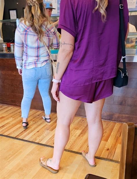 2 Gorgeous Girls Ass Legs And Feet Ass Forum