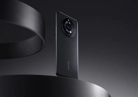 Perbedaan Realme Pro Realme Pro Sama Sama Cantik