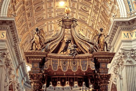 Flash sul mondo di tutto di più Il Baldacchino di Gian Lorenzo