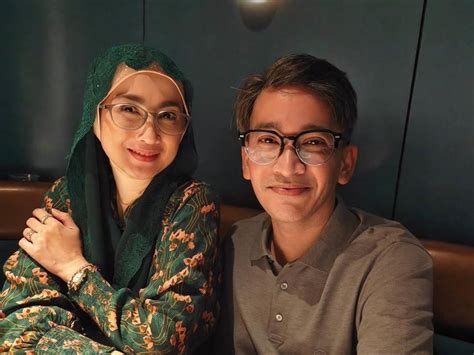 Foto Bareng Desy Ratnasari Ruben Onsu Assalamualaikum