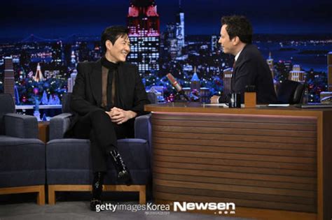 이정재 72년 美 ‘지미팰런쇼서 ‘오겜2 스포일러 “많이 죽는다”