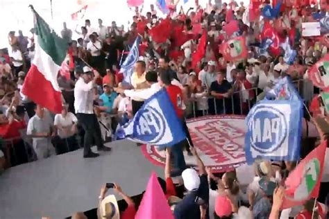 Exige Xóchitl A Amlo Coloque La Bandera El 19 De Mayo