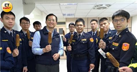 【以炮換酒4】才剛搞掉分局長 龍炮幫挑釁侯友宜 社會 Ctwant