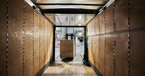 All You Need To Know About Dry Van Trailers Motive