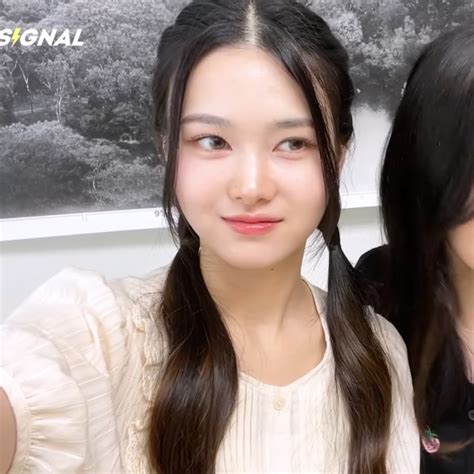 Mayu Triple S ‘haus 적응의 비결sssignal 230730