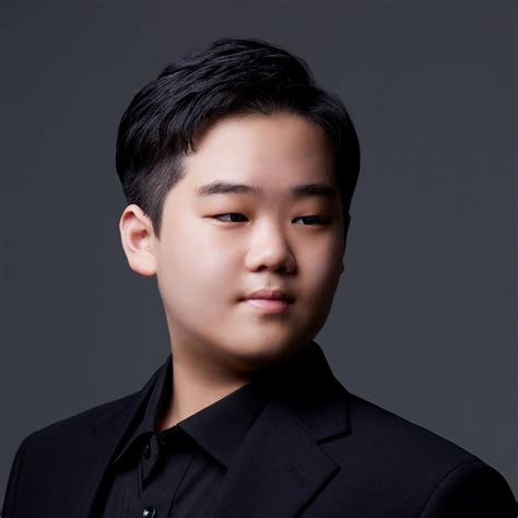 シン・ ヨンホ 出場者 第12回浜松国際ピアノコンクール