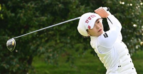 이채은아련한 눈빛 사진