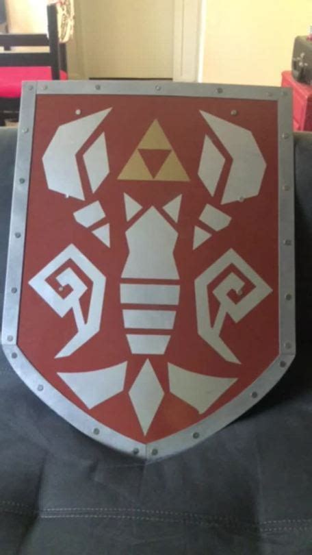 The Shield Of Antiquity As Seen In Phantom Hourglass Spirit Tracks And Hyrule Warriors