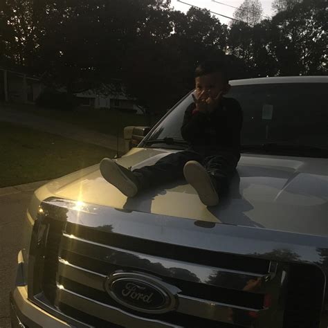 Fwedwinb Edwinbg • Instagram Photos And Videos