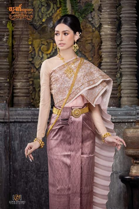 Traditional Cambodian Wedding Dress 60 Photos