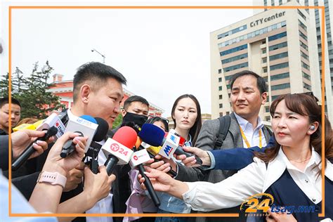 Хорин Дөрвөн Цаг Added A New Photo Хорин Дөрвөн Цаг