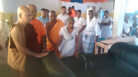 Palukadawala Buddha Prathimawa Sri Lanka The Aid For Religious