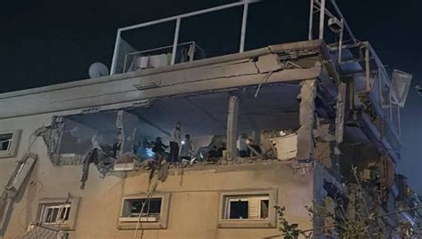 جرحى جراء إطلاق صواريخ من لبنان نحو شمال تل أبيب النهار