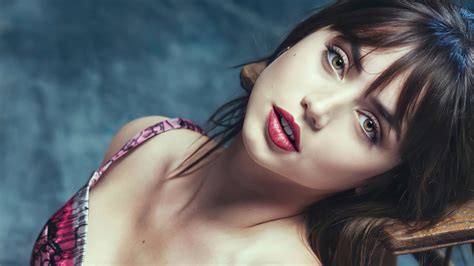 Ana De Armas Portrait Hd Wallpaper Rare Gallery