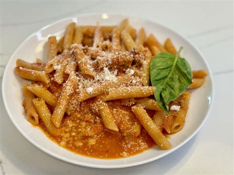 Penne Alla Vodka And Spicy Sausage Healthy 2 Hog Wild Food
