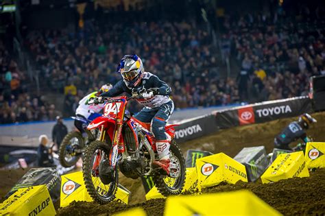 Ken Roczen Secures Top Five Finish At Oakland Supercross