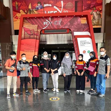 Smk Lemuria On Linkedin Indonesia Smklemuria Smkbisa Smkhebat