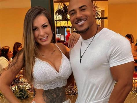 Surtei Andressa Urach revela motivo do fim do namoro ator pornô