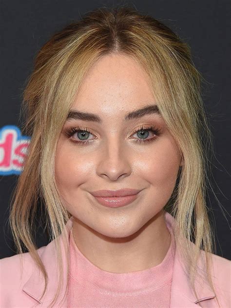Sabrina Carpenter kimdir Ankara Masası