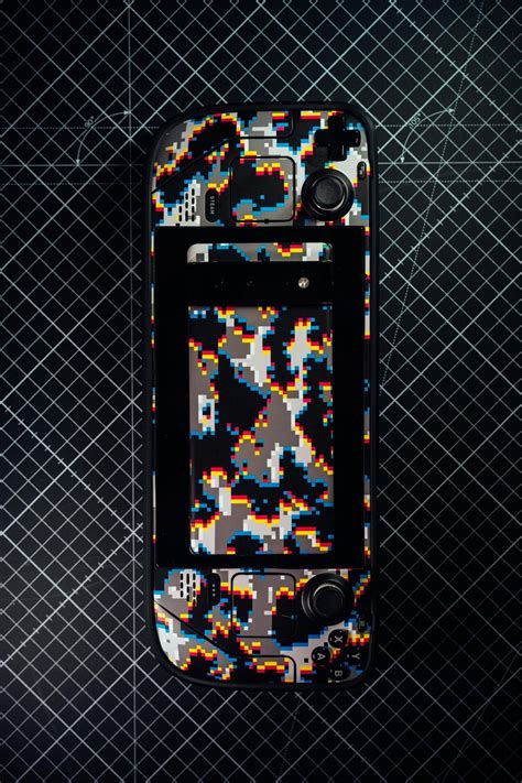 Outlaw Glitch Camo Rdbrand