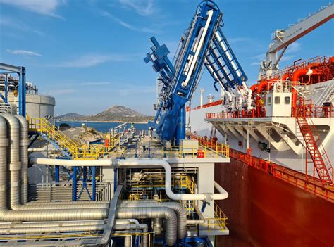 Rystad Energy Енергийната криза вдига нивото на инвестициите в Lng до
