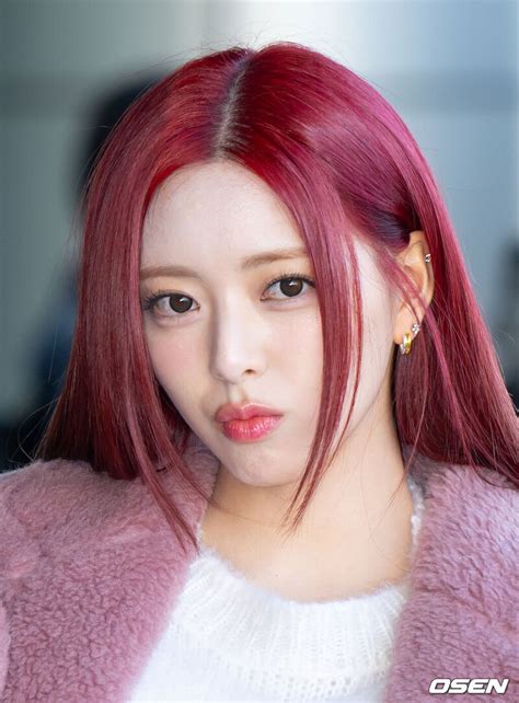231201 Itzy Yuna At Gimpo International Airport Kpopping
