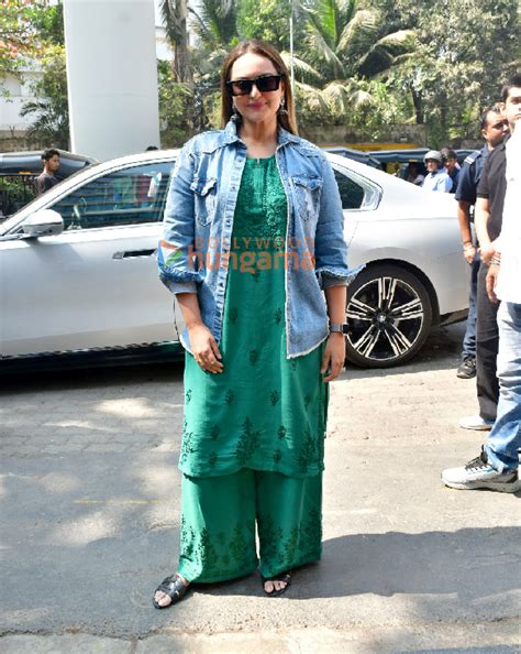Photos Harshvardhan Rane And Sonakshi Sinha Snapped In Juhu 4