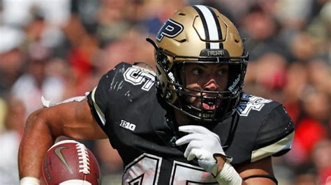 Purdue Running Back Devin Mockobee Gives Back To Hometown Community In Big Way