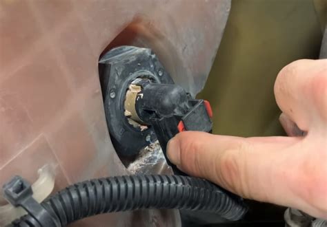 Peterbilt Coolant Level Sensor Problems What These Are And How To Fix