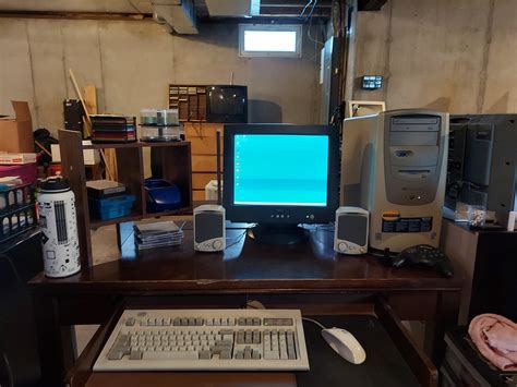 You Guys Might Enjoy My New Setup R Windows98