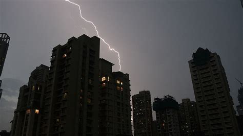 Mumbai Weather Update Imd Predicts Rains And Thunderstorms In The City