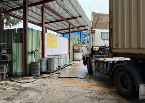 消防搗上水非法加油站 檢近2萬公升柴油 兩男將被檢控｜即時新聞｜港澳｜oncc東網