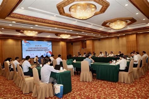 聚焦第六届智库峰会暨省社科界第十五届学术大会高层论坛 江苏智库网