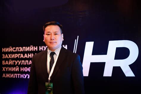 З Төмөртөөмөө Төрийн албан хаагч байнга хөгжиж иргэдэд чин сэтгэлээр үйлчлэх ёстой