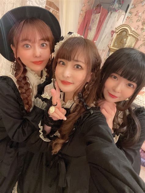 愛野えり︎🫖⸒⸒𝑬𝒓𝒊𝑨𝒊𝒏𝒐 On Twitter 素敵なロリィタちゃんの集まりへ 💐 お洋服が好き、ロマンティックな空間が好き