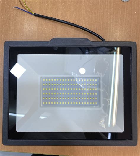 Jual Lampu Sorot Led W Led Flood Light Watt Jakarta Pusat Sinarsindo Makmur Tokopedia