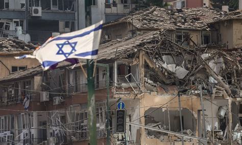 이란 이스라엘 병상 1천개 병원에 미사일 보복…충돌 격화