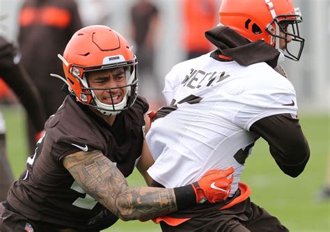Browns 3rd Round Lb Sione Takitaki Signs His 4 Year Rookie Contract