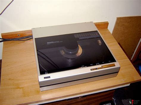 Technics SL Linear Tracking Turntable Photo Canuck Audio Mart