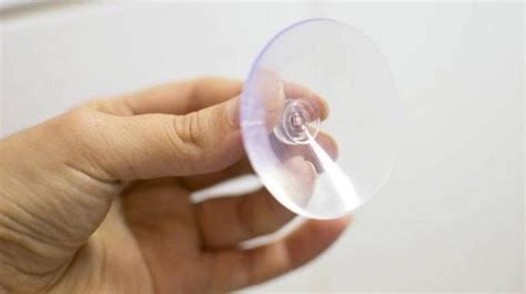 Voici Comment Bien Faire Tenir Des Ventouses Dans La Douche